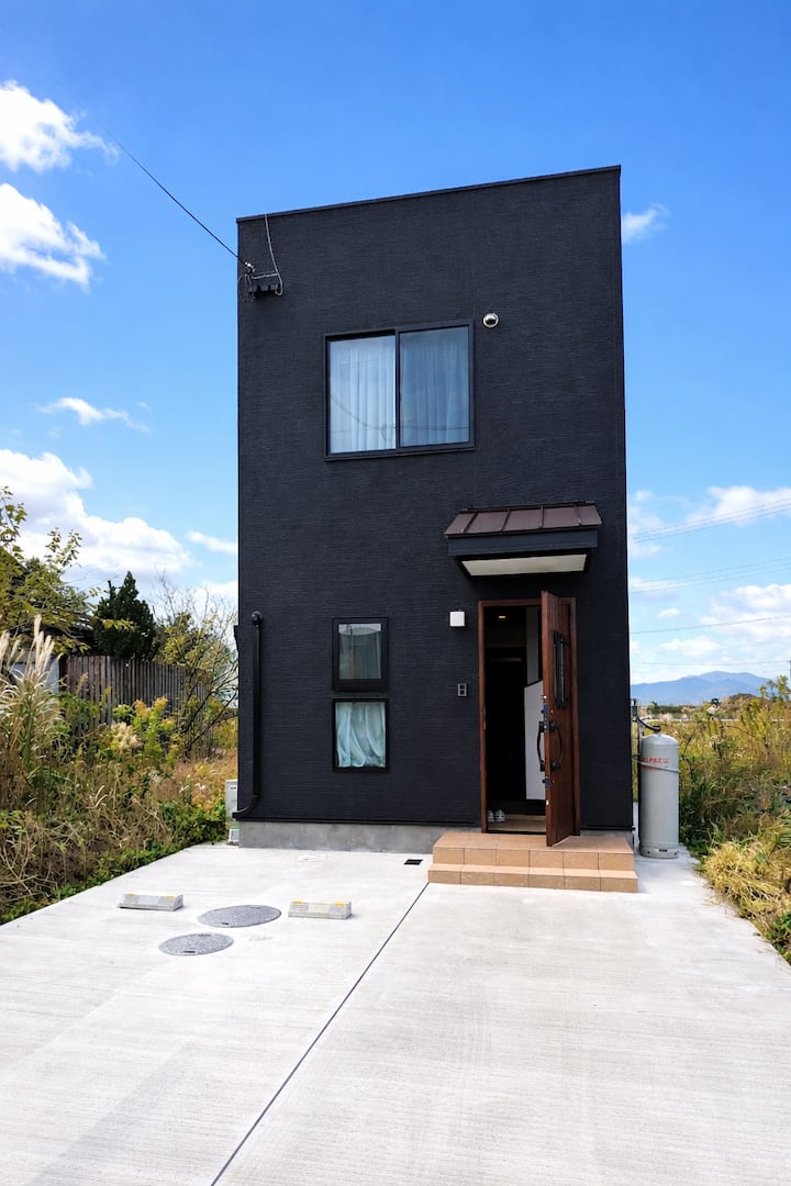 【琵琶湖まで徒歩圏内】5ldk・最大9名利用・露天風呂・bbq・寝室3部屋・広々快適な1棟貸切 - Shiga