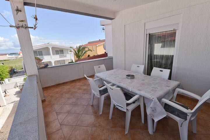 Apartment Karacic 5 - Vir, Kroatien