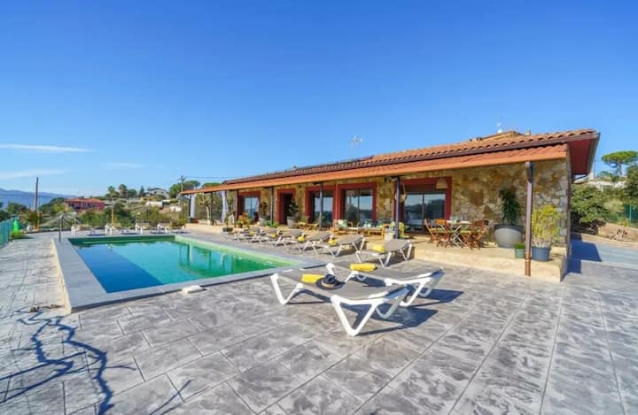 Bravaholidays-625-silence - Santa Coloma de Farners