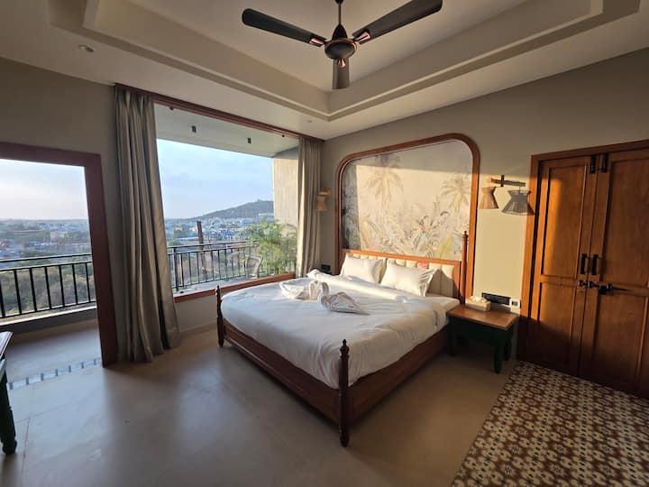 Anvi Homestay #101 - Bhopal