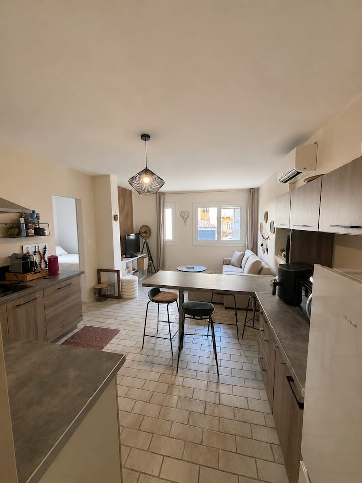 Appartement 55 M² Centre, Ville Bastia - Port de Bastia