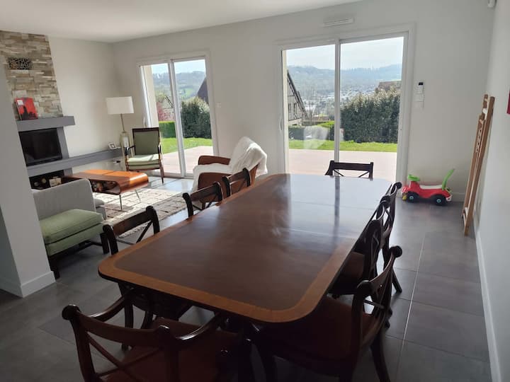 Maison Familiale Rénovée Avec Jardin, Plage à Pied - Cabourg