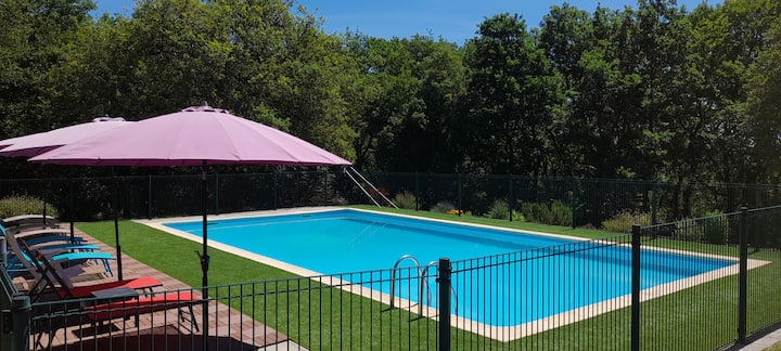 Maison Regroupant 3 Gîtes - Lot