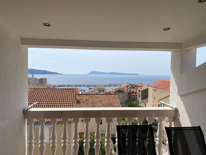 Panorama Views Apartment 2. - Vis