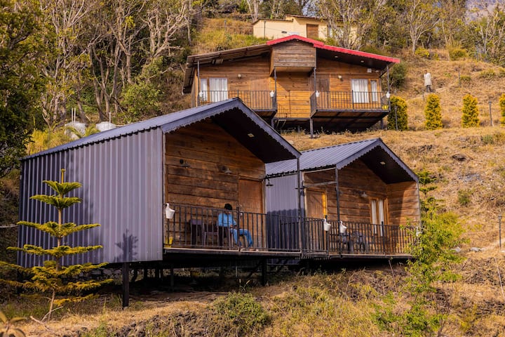 Quad Sharing Wooden Cottage By Hiddenvalley Resort - Pangoot