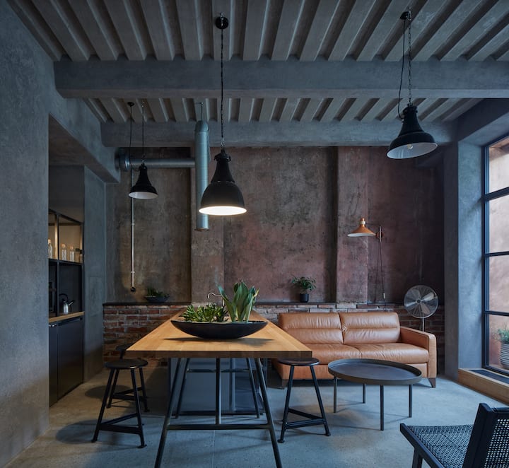 The Emerald | Modern Studio Apt W/ Ac & Balcony - Prague