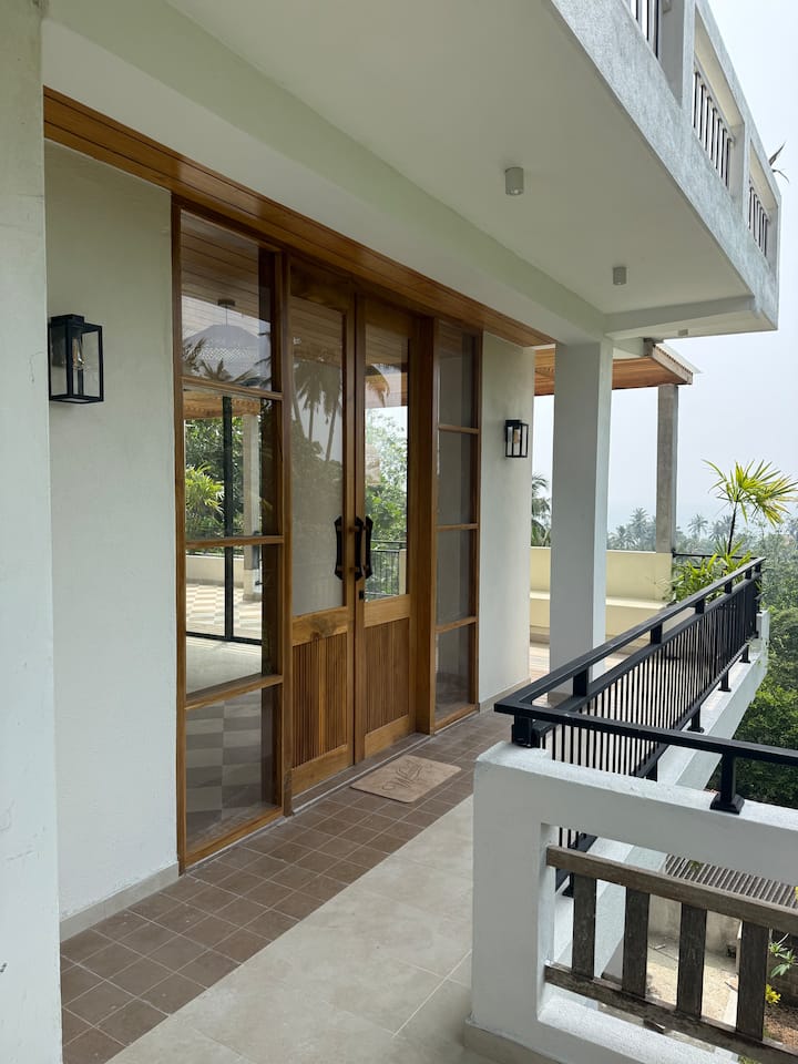 La Breeza – Sea View 2bd Whole Apartment Unawatuna - Sri Lanka
