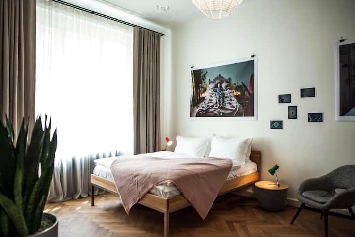 The Emerald | Chic 1bdr Apt W/ Ac - Prague