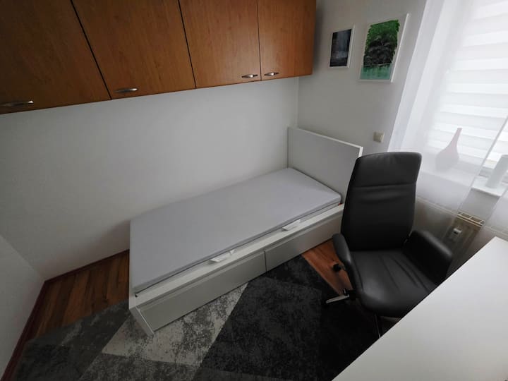 5 Minuten Bis Zur Fh, Mit Arbeitsplatz - Darmstadt