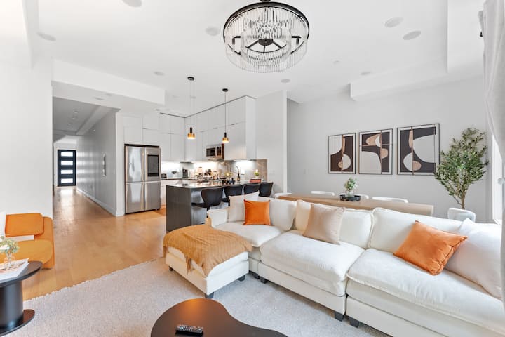 Stylish 3br Home | Fire Pit | Quick Nyc Trip - Jersey City, NJ