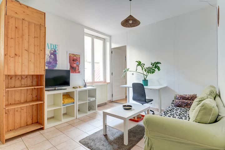 T2 Avec Jardin Privatif – Vieux Lyon à Pied - Lyon