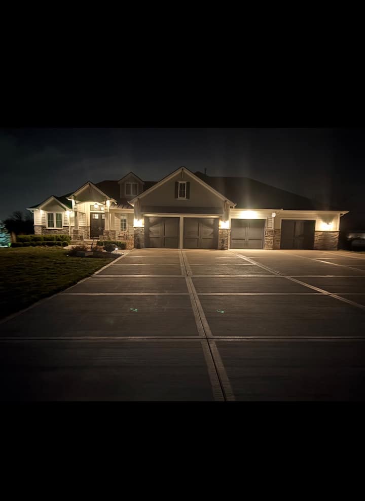 Great World Cup Home - Pleasant Hill, MO