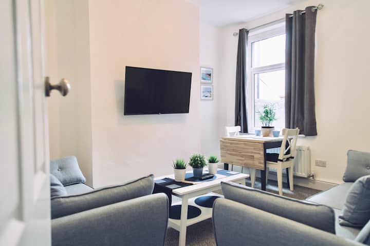 Whole House For Contractors In Barrow Centre - Barrow-in-Furness