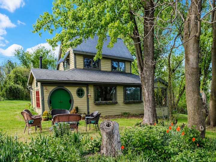 Shire Cottage: Come Share In An Adventure In Wv. - Shepherdstown, WV
