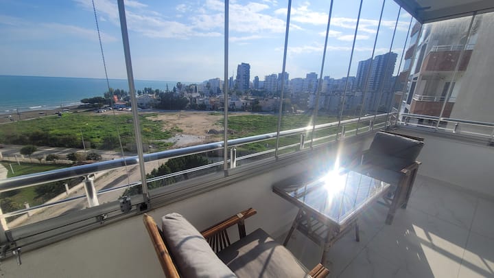 A Quiet House Right On The Sea. - Mersin