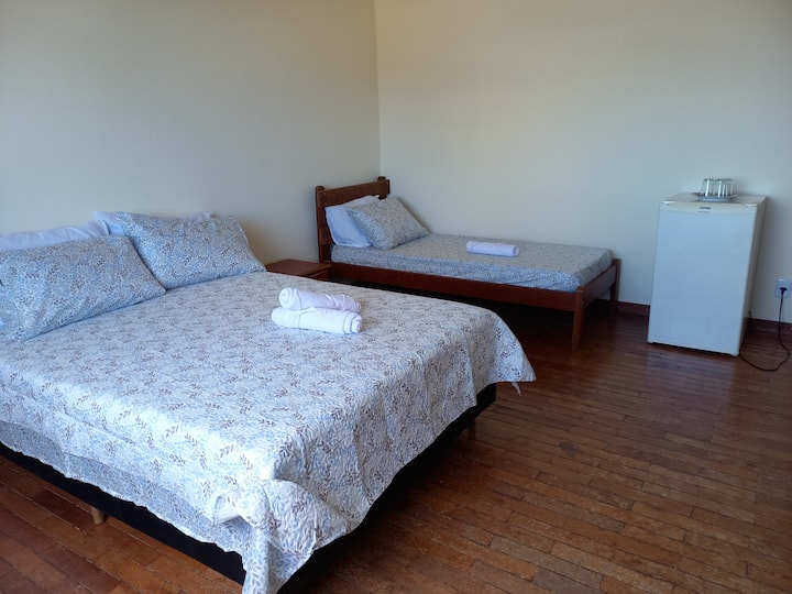 Pousada Lar De Sampaio 
Quarto 2 - Curvelo