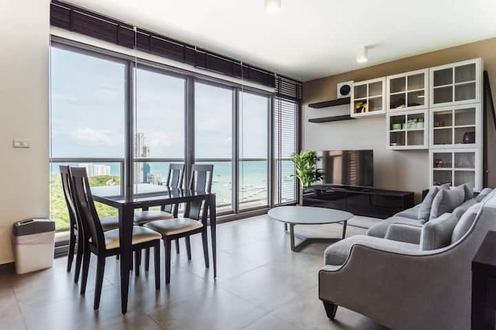 Fabulous 2 Bedroom With Ocean Views. Comfy! - Pattaya City