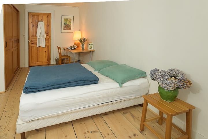 Chambres D'hôtes Chez Blaisine Et Philomène - Les Estables