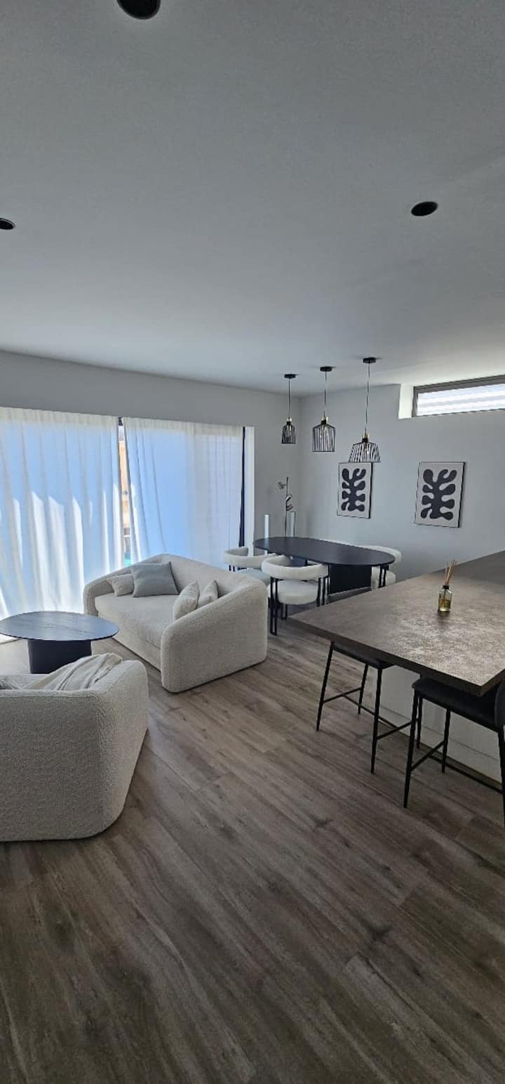 Appart éLégant 3 Pers. Wi-fi, Ac – à 20 Min De Bcn - La Floresta