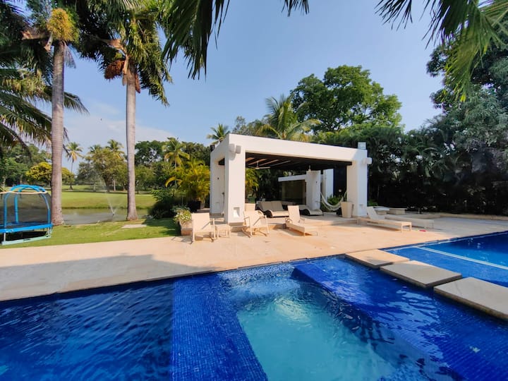 Fabulosas Casas "Oasis" Y "Paraíso" En El Peñón - Girardot