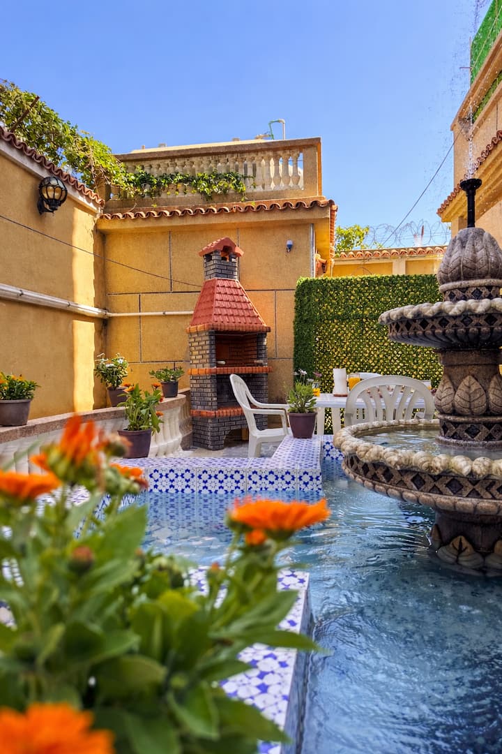 Perle Dorée Ain Taya
Terrasse, Proche De La Plage - Constantine