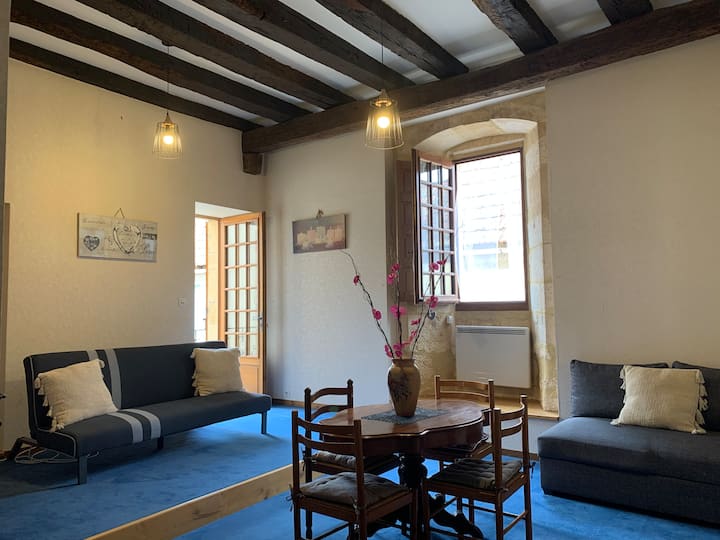 Apartment In Beautiful Montignac Lascaux Village - Grottes de Lascaux