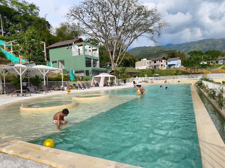 Condominio En Sopetrán Con Piscina Privada - San Jerónimo