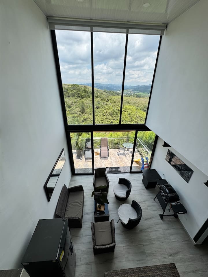 Casa Moderna Con Jacuzzi Y Acceso A Bosque Privado - Calima
