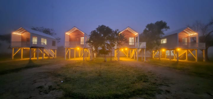 The Sunset Nest Cabins - Belize