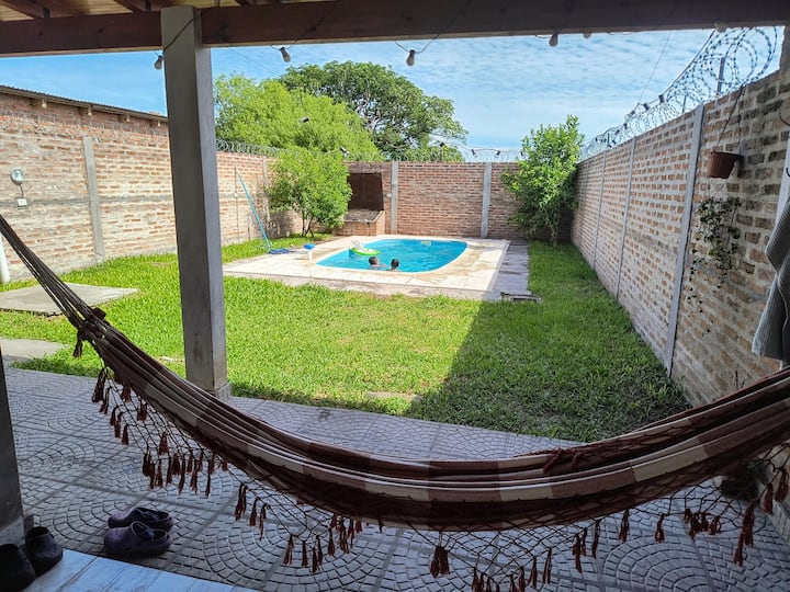 Quincho En Lo De Cacho, Un Lugar Para Disfrutar - Goya