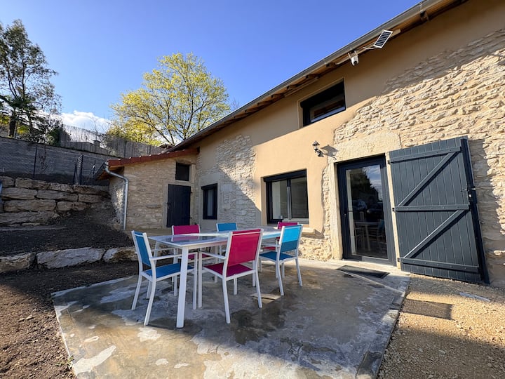 Maison Meublée 4 Chambres - Trept - Crémieu