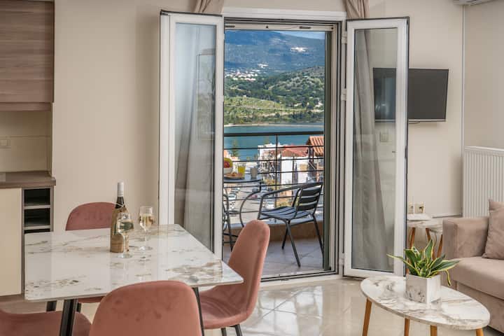 City Vibes Apartment 11 - Cephalonia