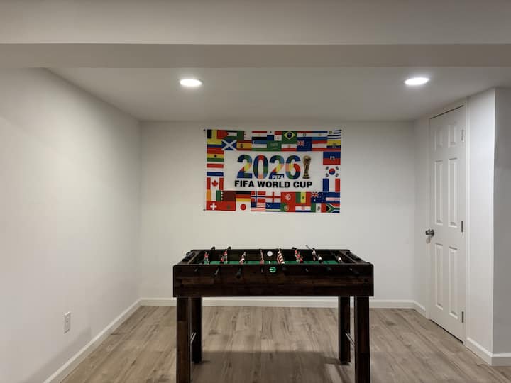 Gillette Getaway In Milford - Sleeps 16 - Uxbridge, MA