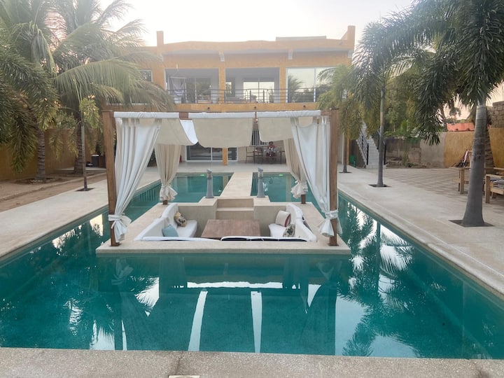 Villa 14 Personnes Avec Piscine Privée - Sénégal