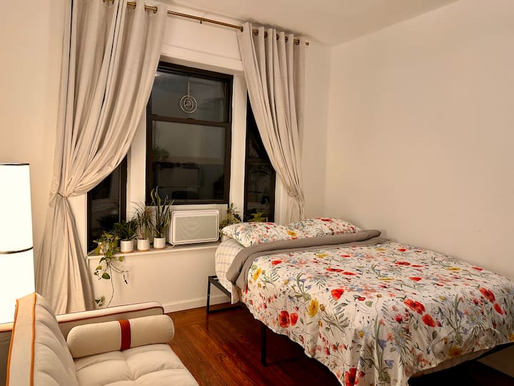 Comfortable Bed In Open Living Room - New York, NY