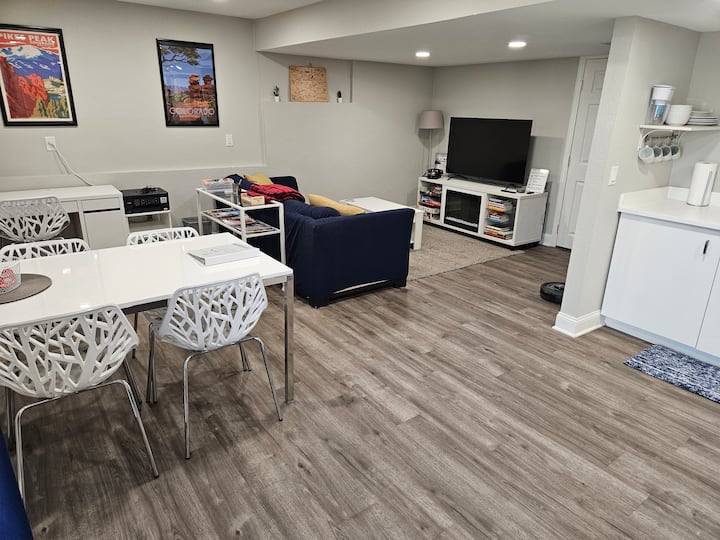 Private 1br Suite With Patio And Mountain Views - Colorado Springs, CO