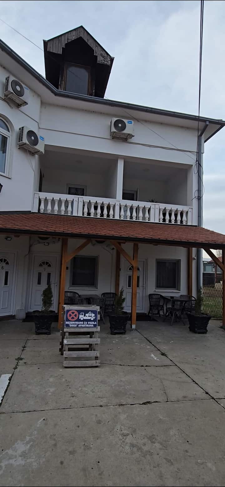 Diksi Soba 8 - Zrenjanin