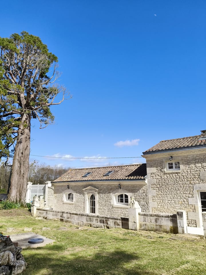 Maison De Vacances - Jonzac