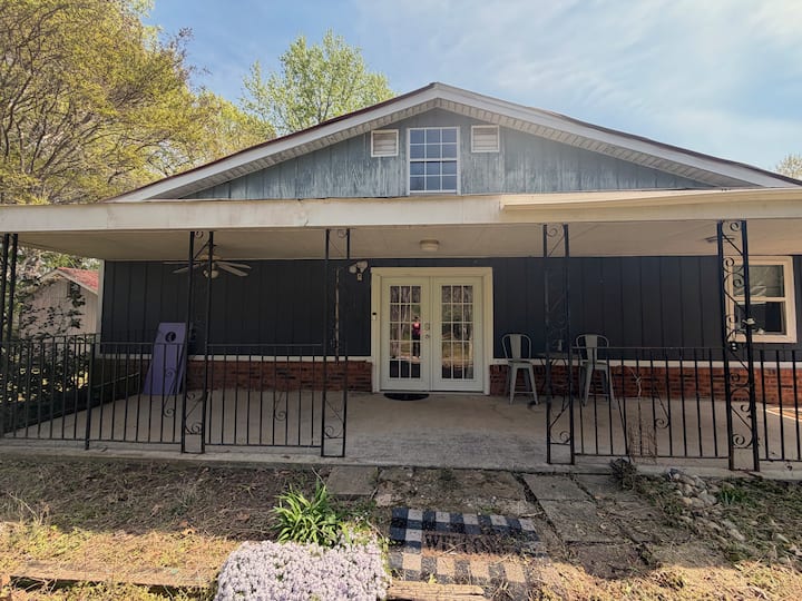 Tranquil Guesthouse Nestled By The Water - Lake Wylie, SC