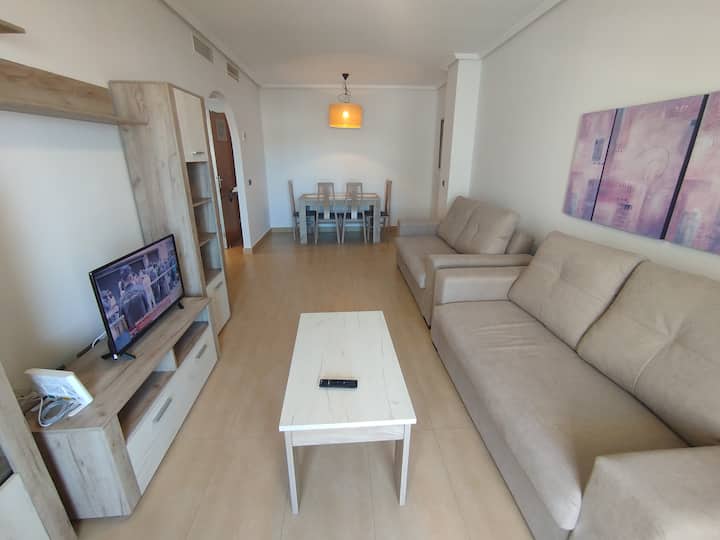 Amplio Apartamento En Campo De Golf Con Parking. - Los Alcázares