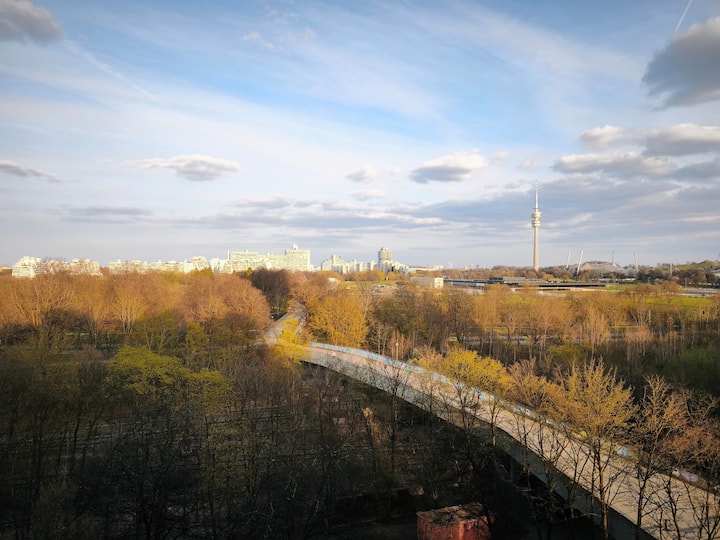 Family Apartment With Olympia Park View - Munich