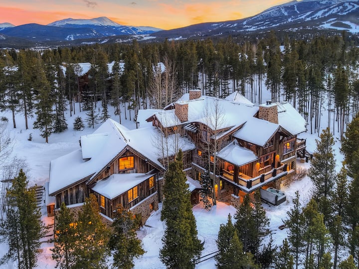 New Chalet Du Soleil | Shock Hill Sun. 3.5 Acres - Keystone, CO