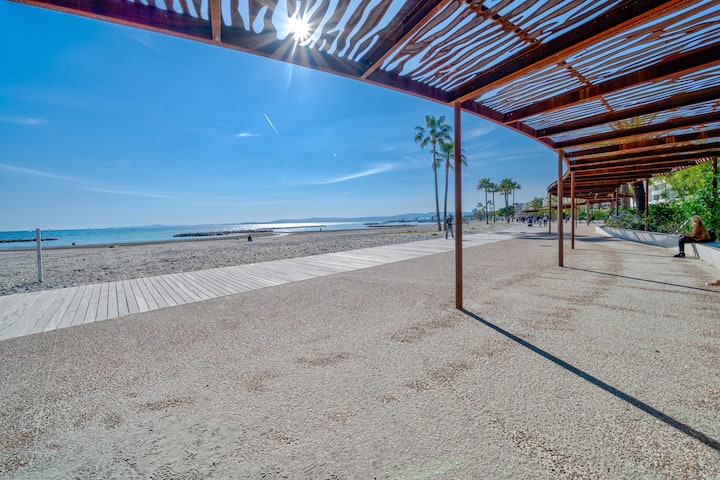 Appartement à 2 Mins De La Mer | Balcon & Clim - Saint-Laurent-du-Var