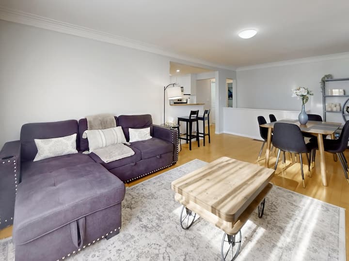 Awesome Toronto 4br • Hottub • Sauna • Foosball - Mississauga