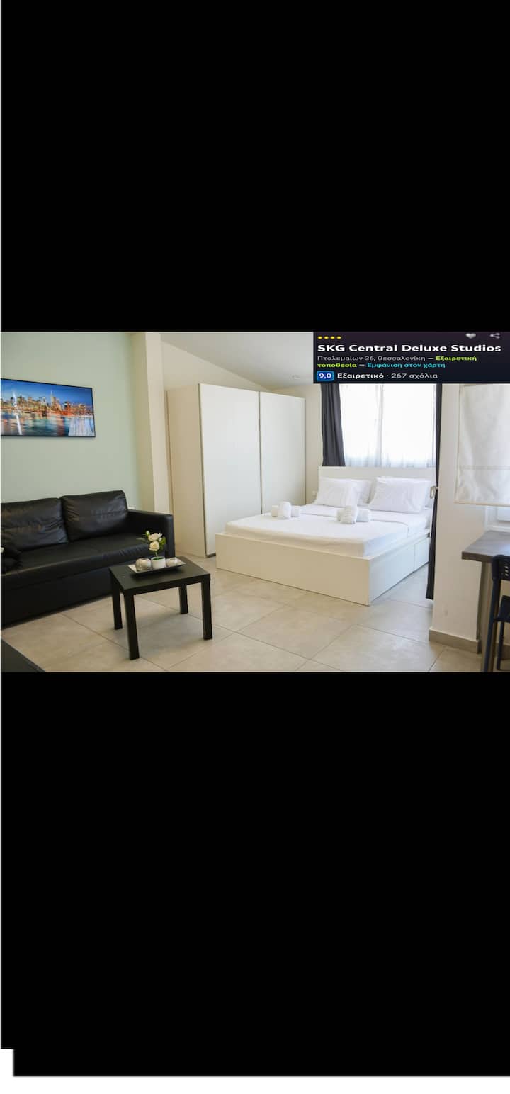 Skg Central Deluxe Studio 2 - Salónica