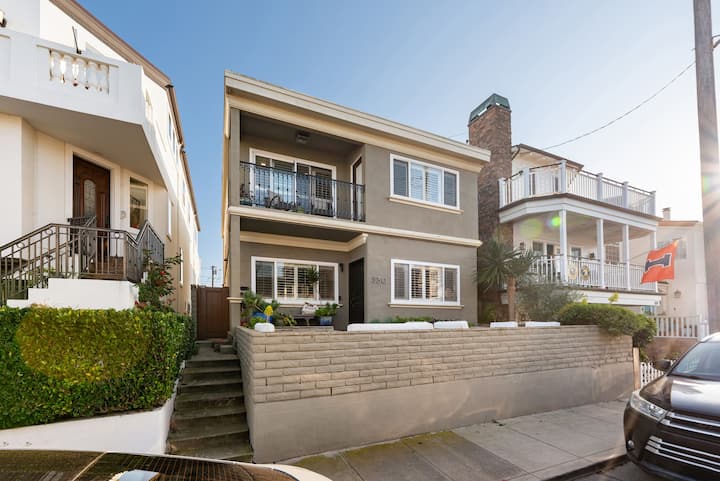 Quintessential Beach Escape In North Hermosa! - Manhattan Beach, CA