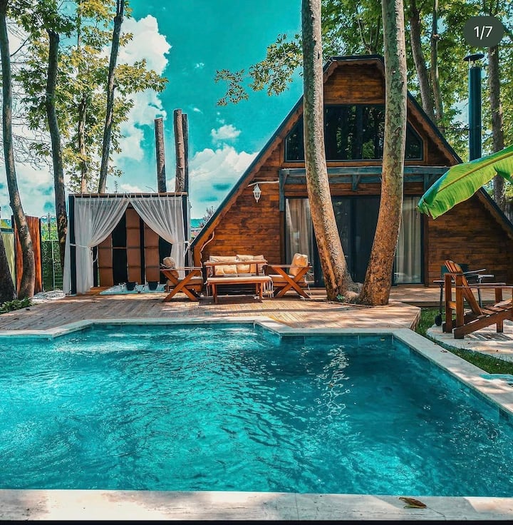 Sapanca Koru Park Kuğu Bungalov
Sıcak Havuzlu - Sapanca