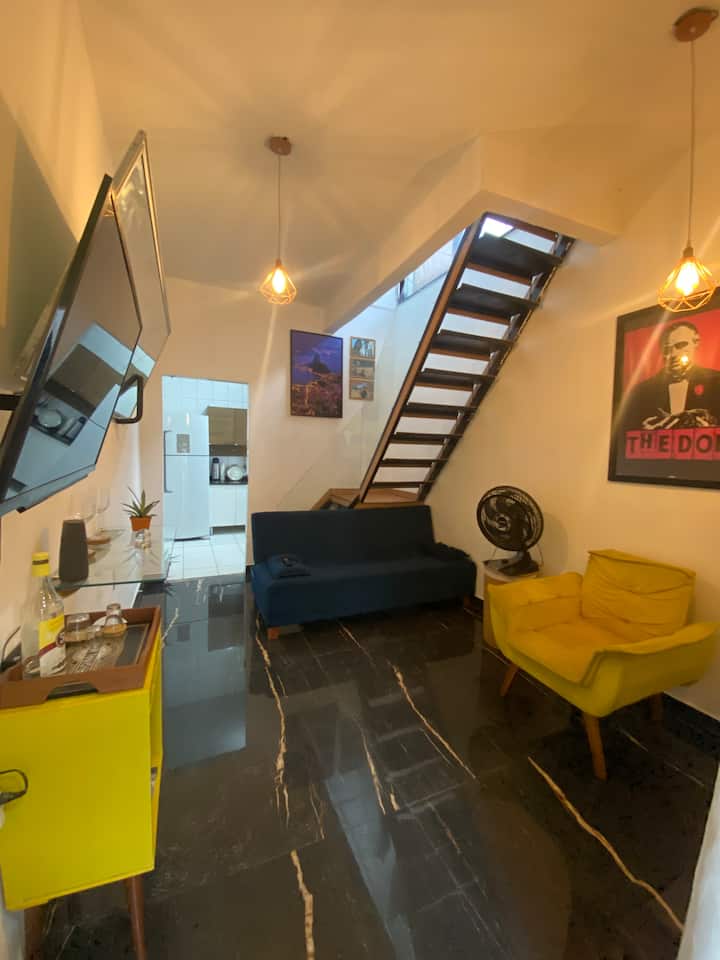 Casa Três Andares A 200 Metros Do Centro Com Vista - Duque de Caxias