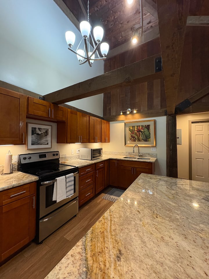 Kaena O Kekai (Full) - Laie, HI