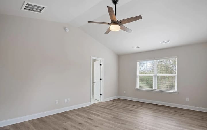 5br Townhouse | King Bed | Garage | Mtn Island - Charlotte, NC